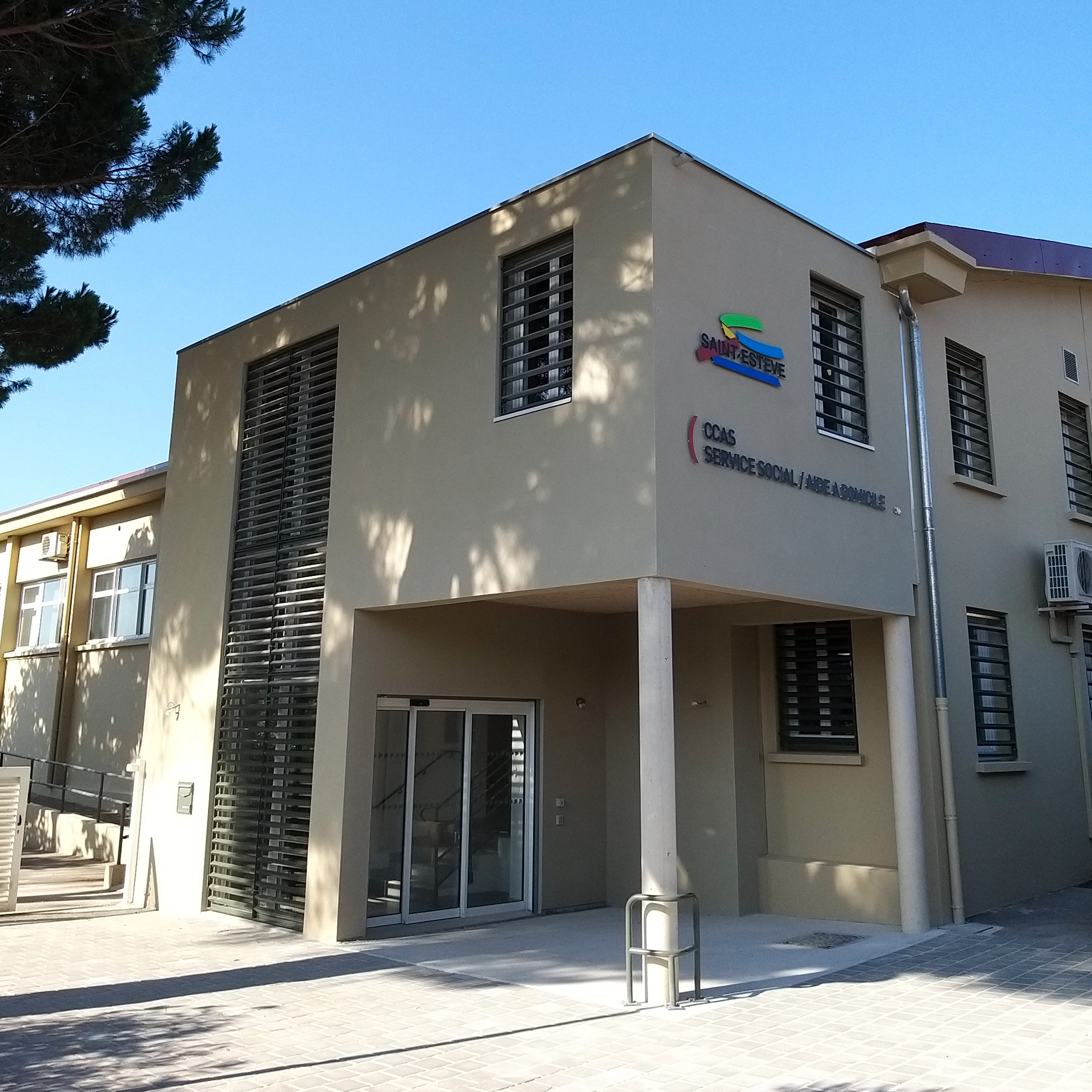 EXTENSION & MISE EN ACCESSIBILITÉ D’UN CCASS - Lecou Architectures